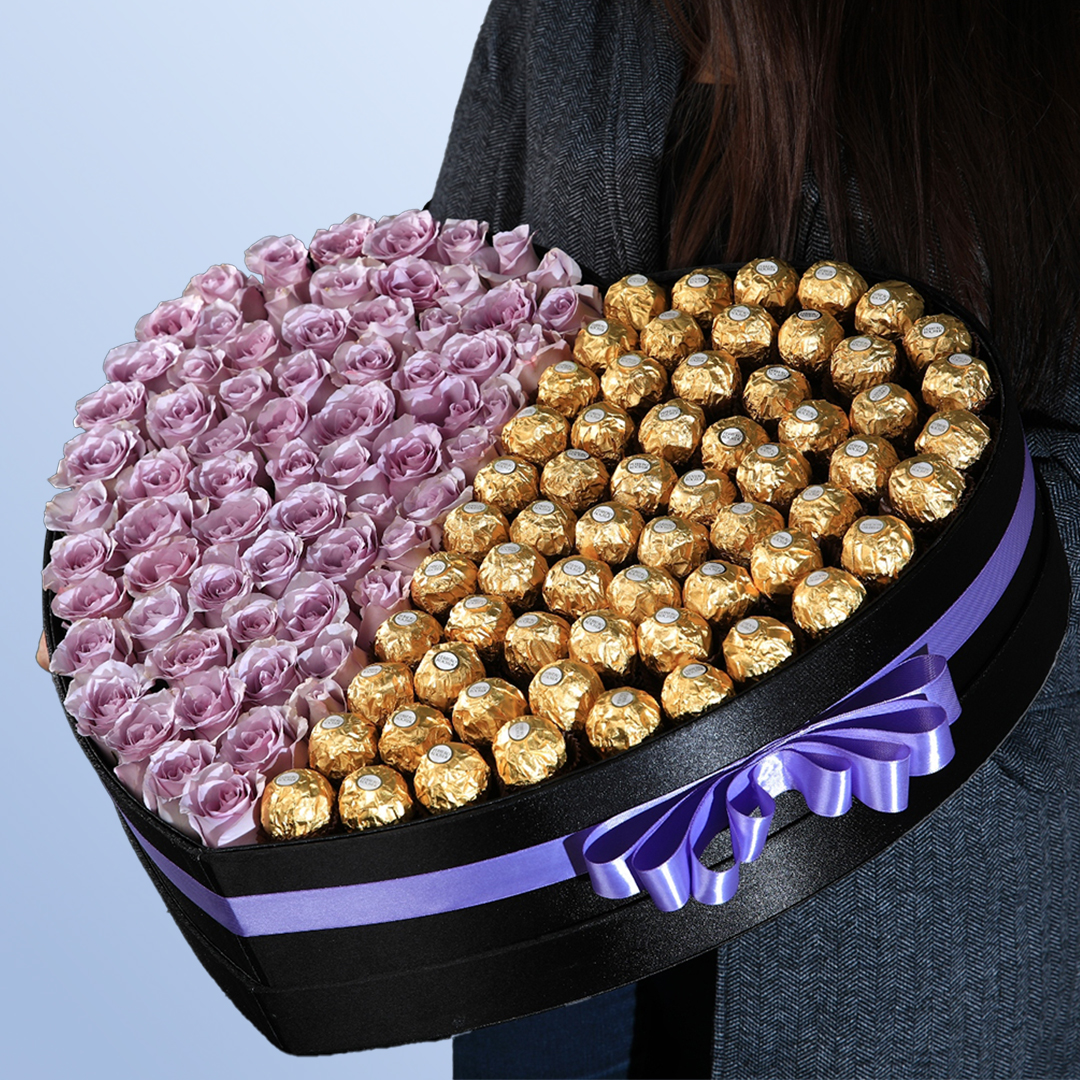 Fresh and Delicious Heart Shape Flower Box | Flowers UAE