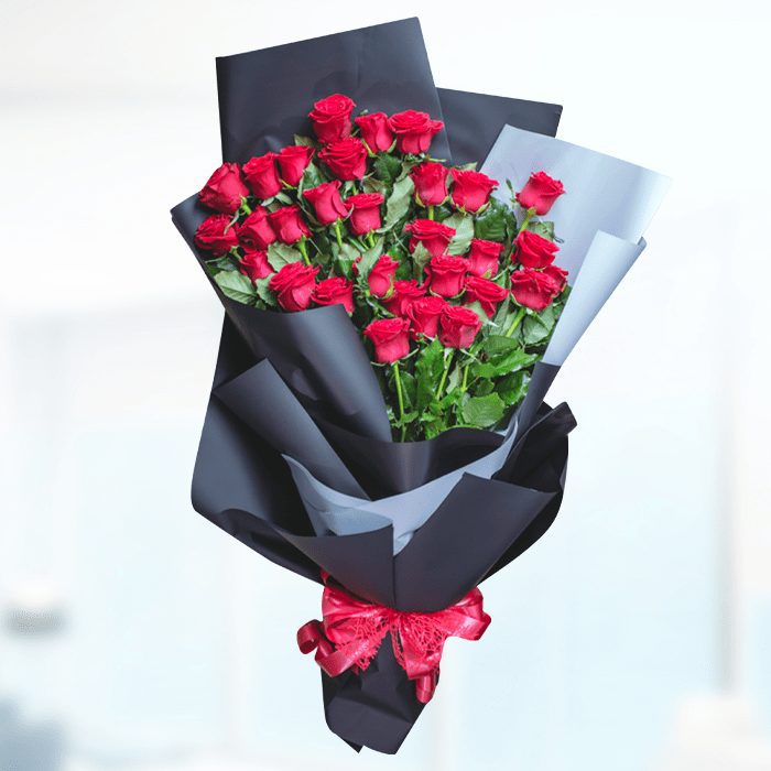 Bouquet of 30 Red Roses - Flower Delivery Dubai, UAE