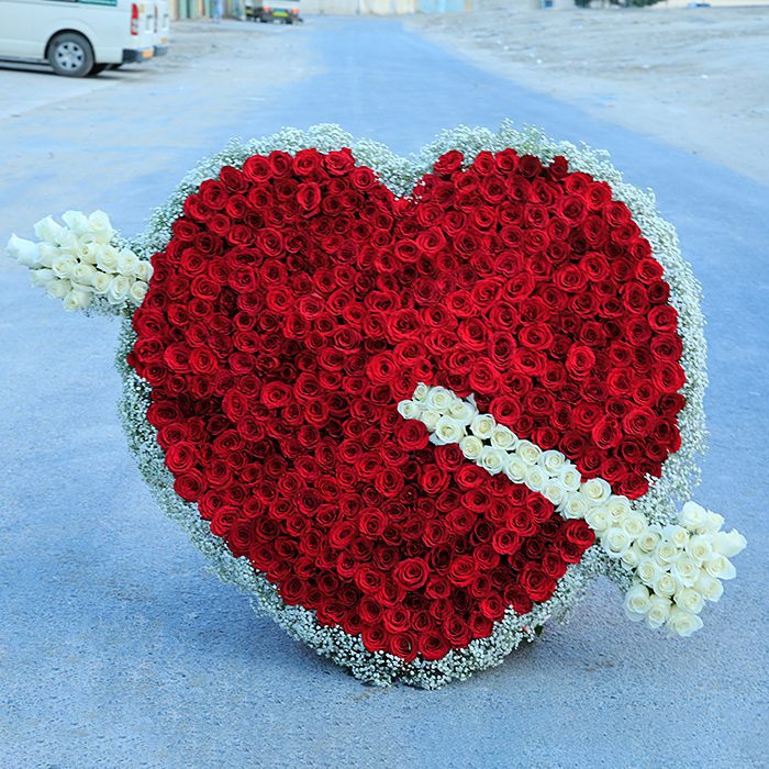 Delightful Cupids Heart | Flower Delivery Dubai