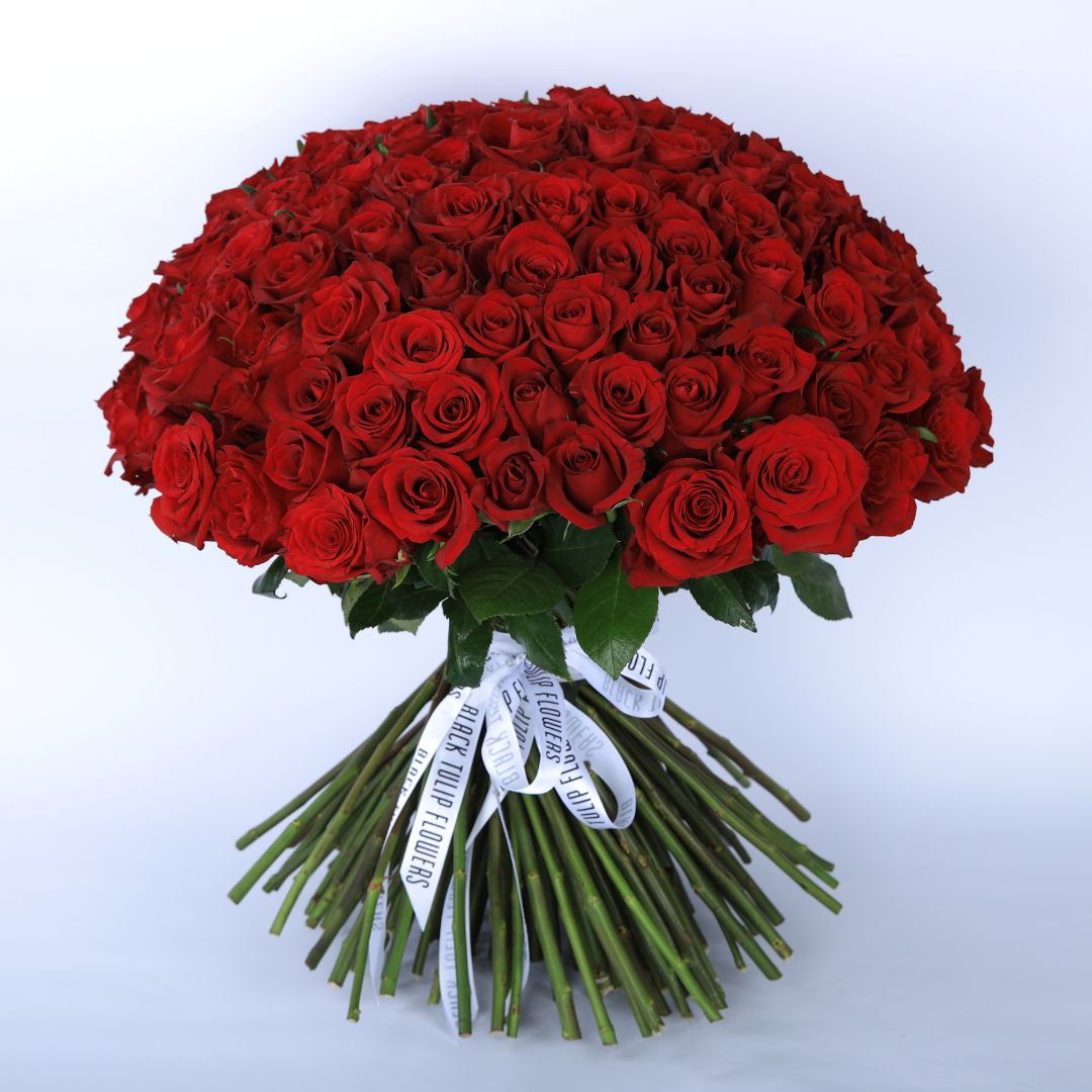 Seductive Red Roses Bouquet - Flower Delivery Dubai, UAE