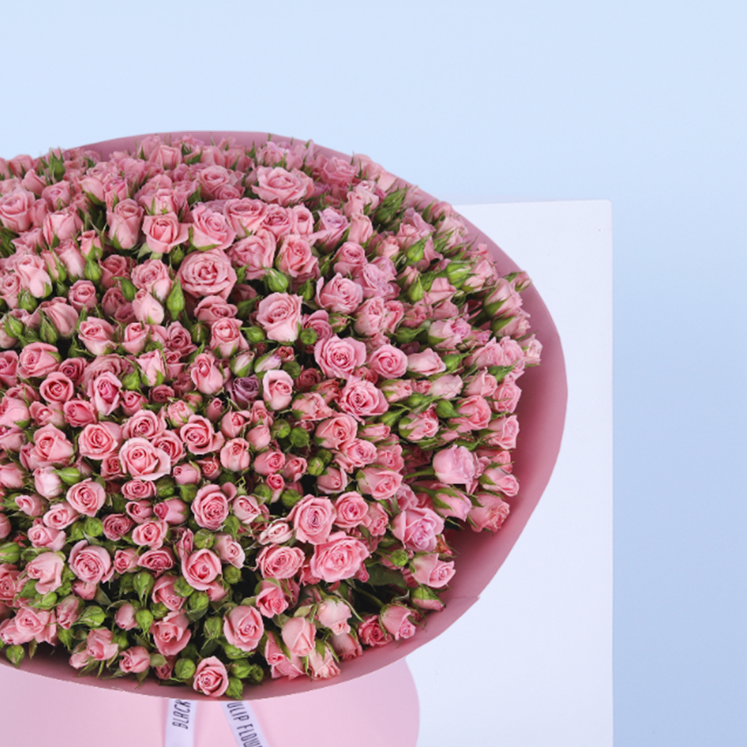 Enticing Pink Spray Rose Bouquet - Flower Delivery Dubai, UAE