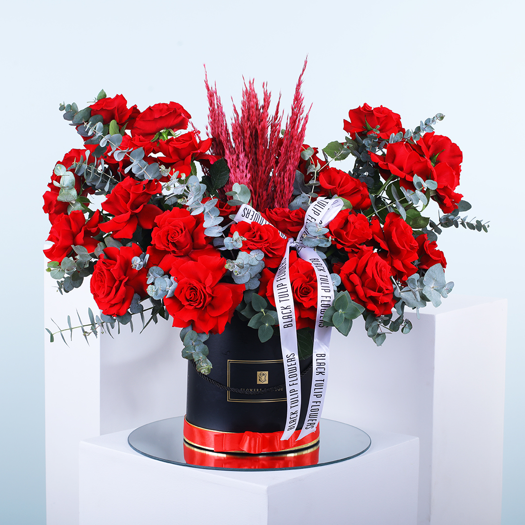Full Bloom Red Roses Box - Flower Delivery Dubai, UAE
