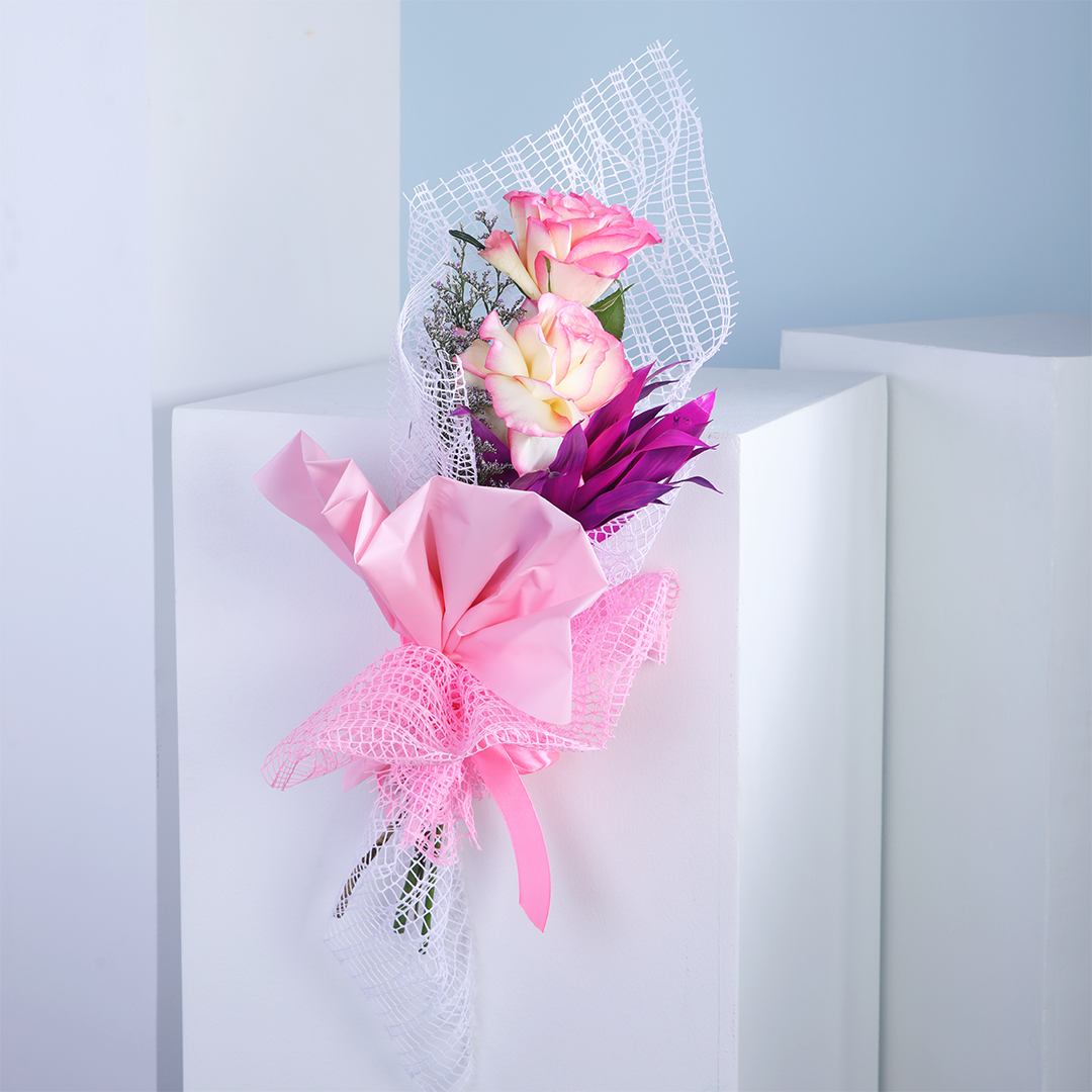 4pcs Regal Rose Delight Set | Flower Bouquet