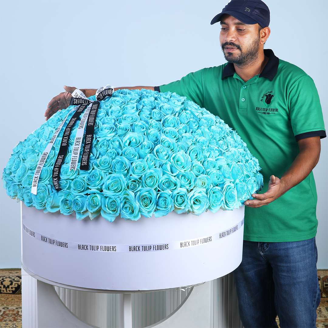 Men & Baby Boy Blue Rose Gift Box - The Blue Rose Box