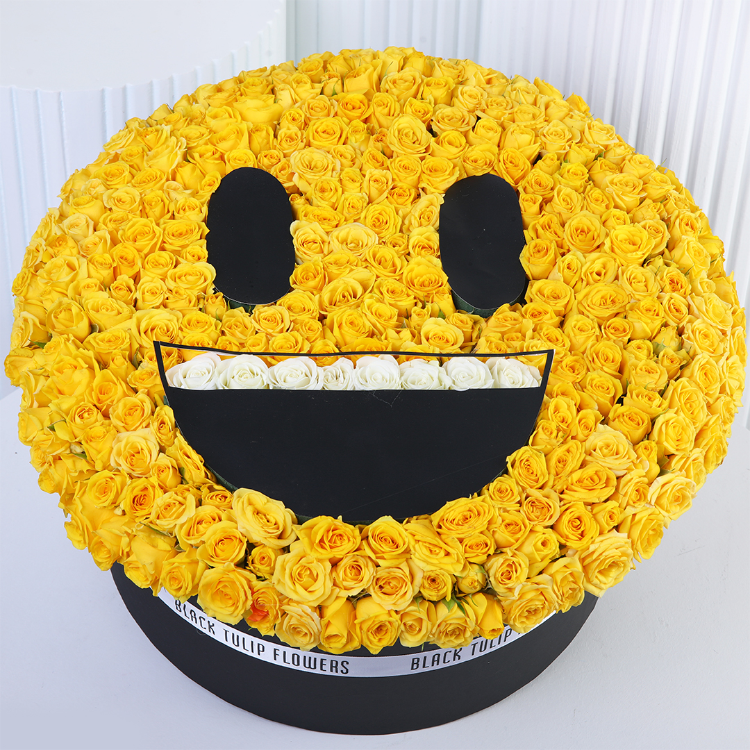 Smiley Yellow Rose Box | Buy Flower Gift