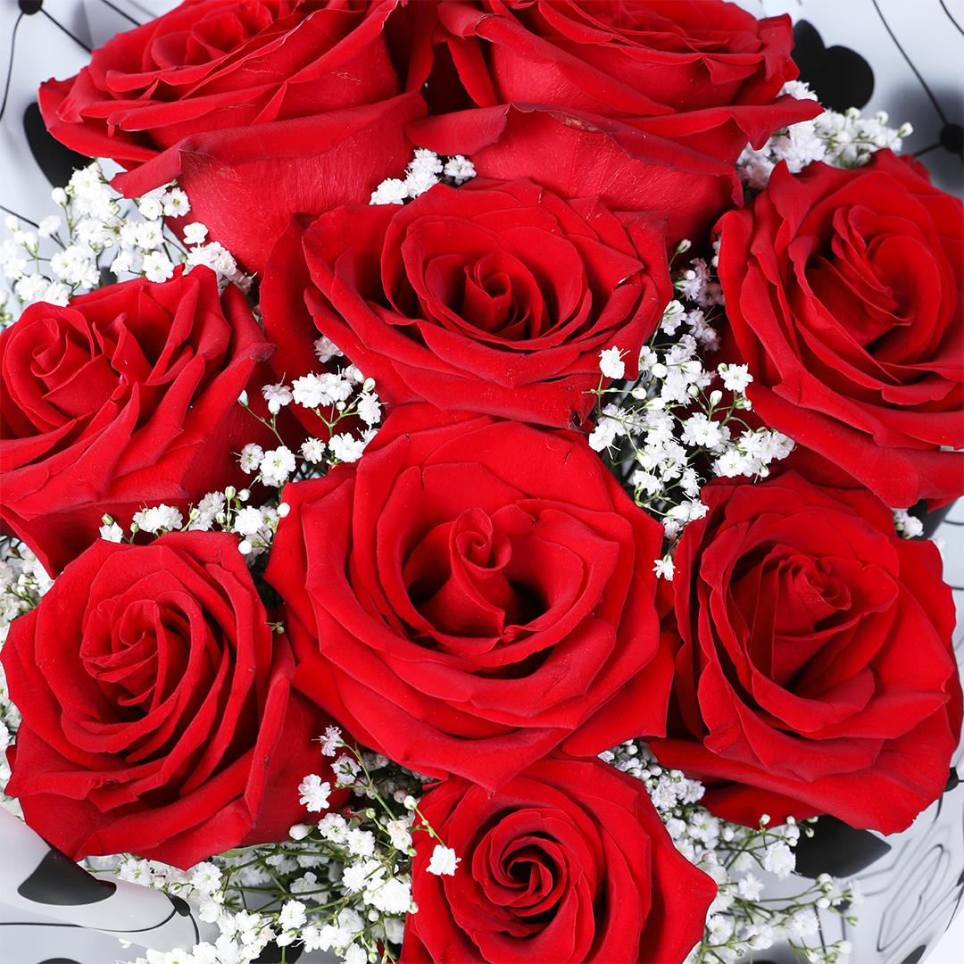 Luxury Red Rose Bouquet with Premium Ferrero Chocolates