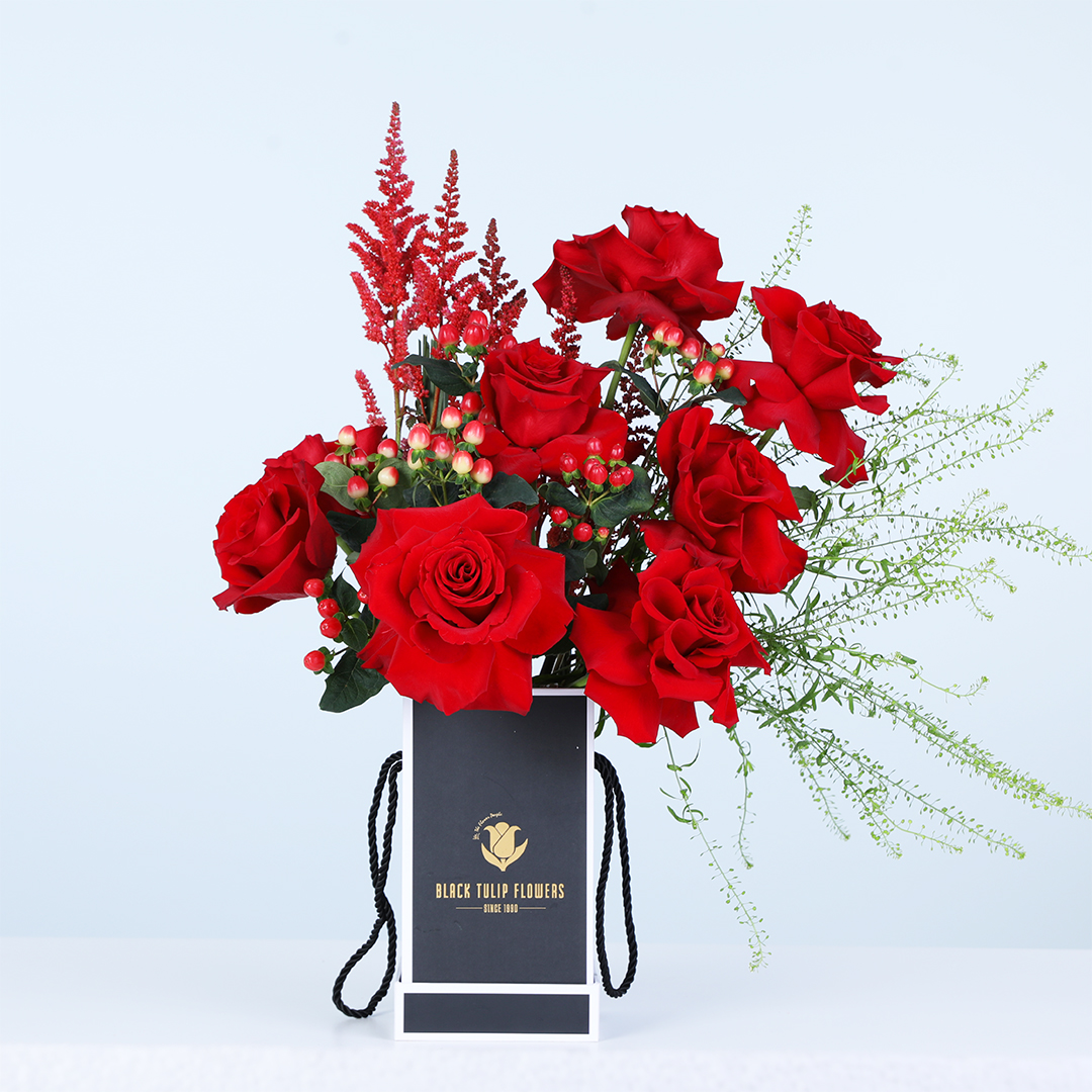 Order Red Roses Gift Bag Arrangement for Valentine